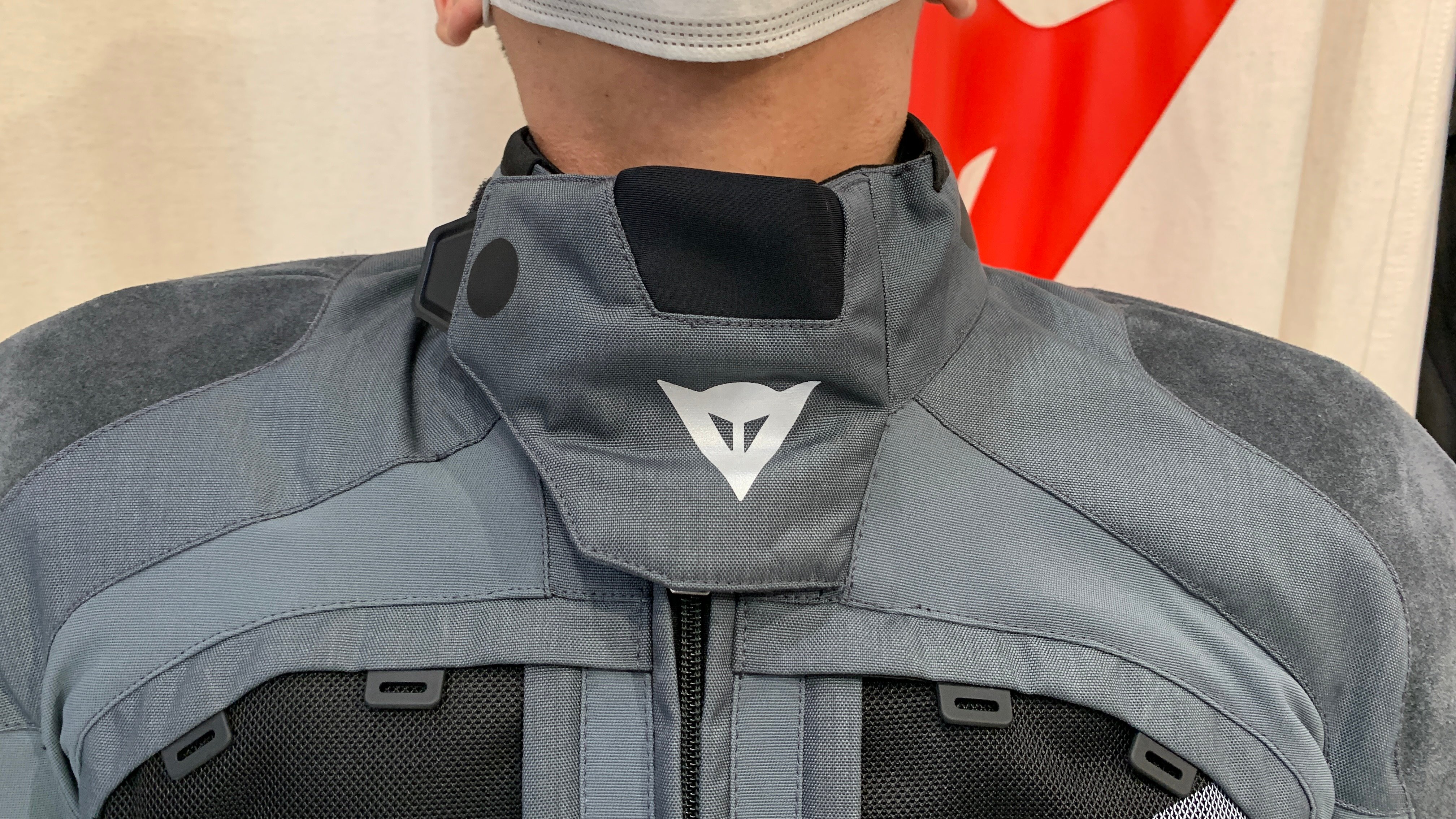 秋冬装備第3弾！新商品【SPRINGBOK 3L ABSØLUTESHELL™ 】JACKET＆PANTS