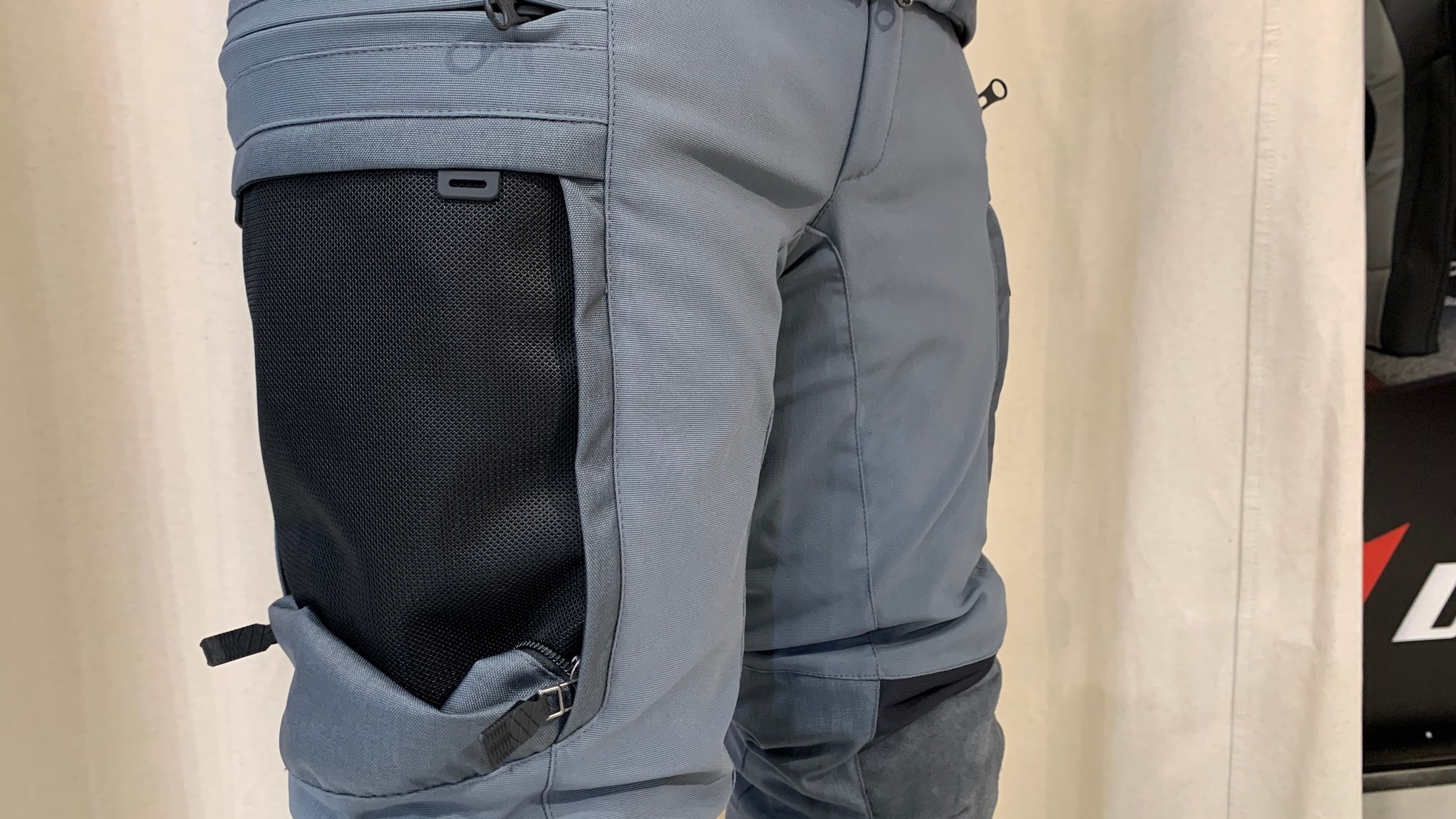 秋冬装備第3弾！新商品【SPRINGBOK 3L ABSØLUTESHELL™ 】JACKET＆PANTS