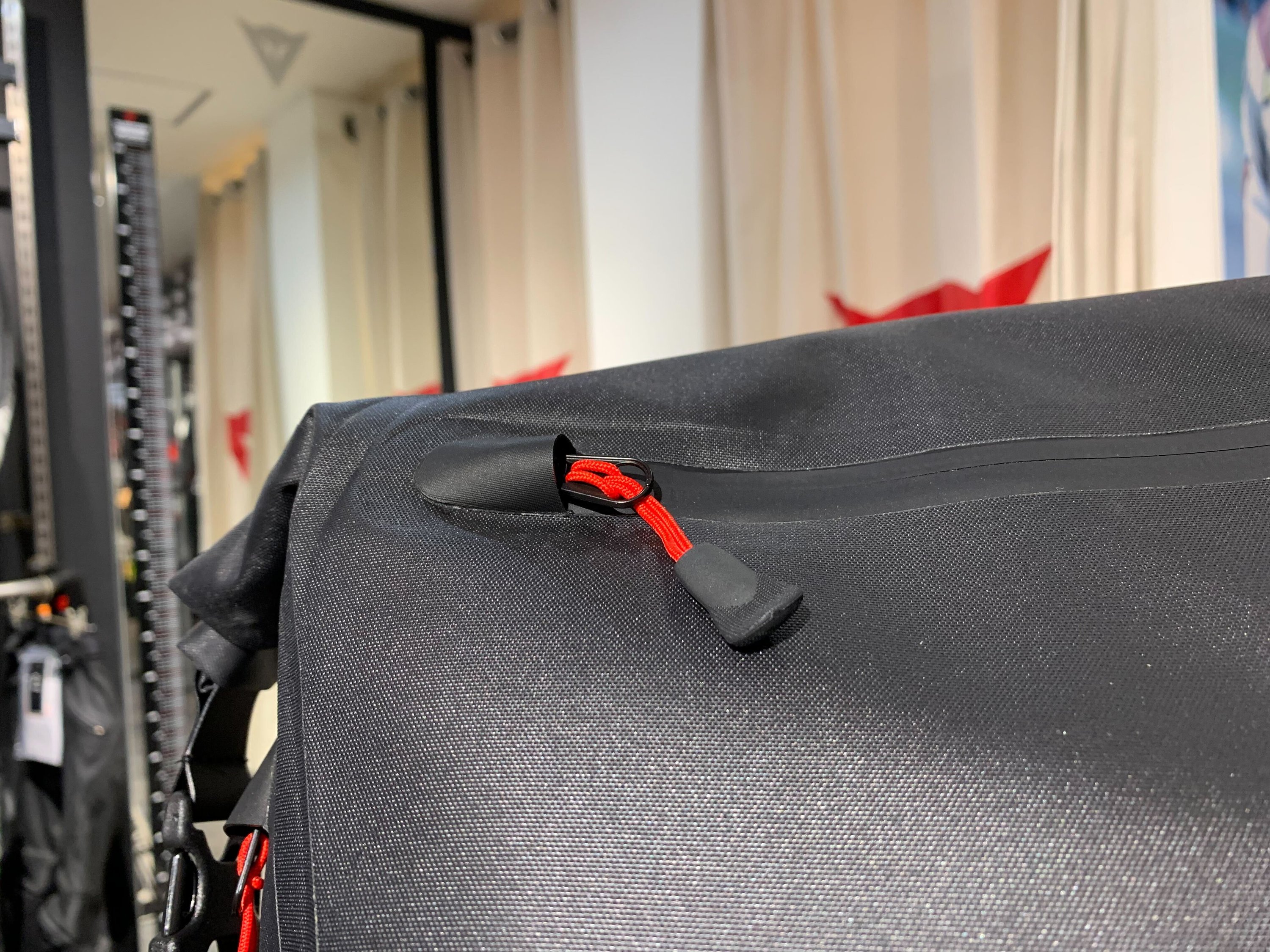 防水バックパック【D-STORM BACKPACK】のご紹介