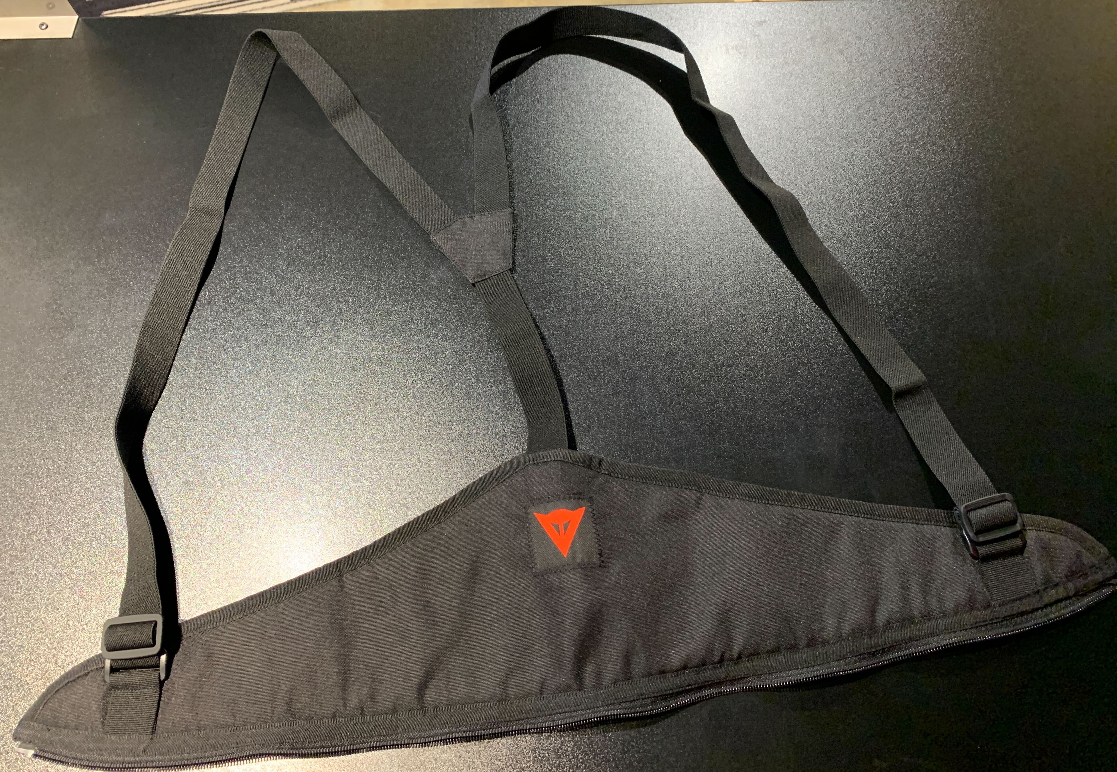 パンツ単体での安定感を図る、”MAN PANTS BRACES KIT 23M”