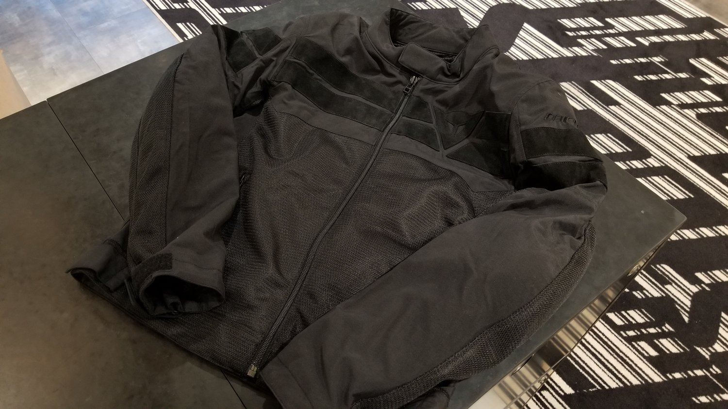 これからのシーズンに大活躍【8-TRACK、AIR-TRACK】