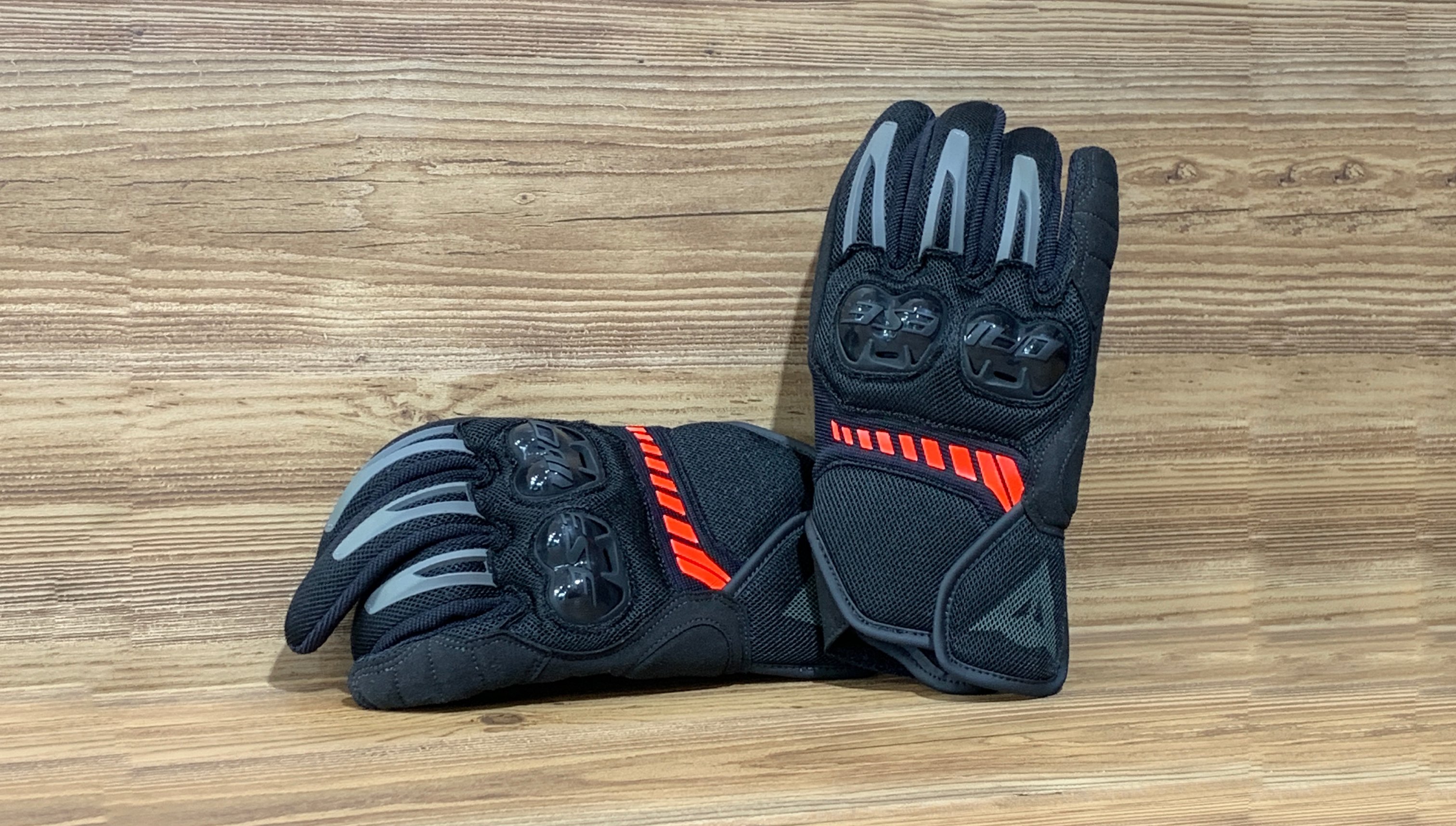 【夏のマストバイアイテム】人気メッシュグローブ5選